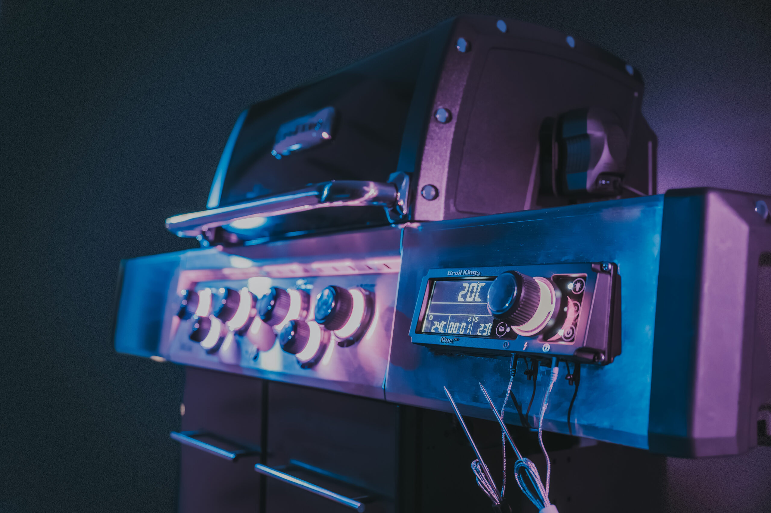 Nowoczesny grill gazowy: Dlaczego system iQue to „cheat code” dla ...